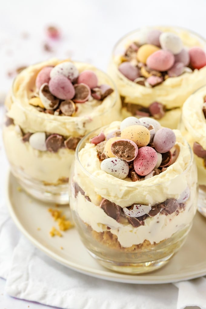 Easter Mini Cheesecakes {No Bake}