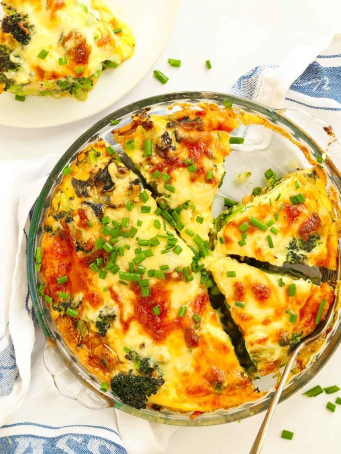 Crustless Quiche {Easy Vegetarian Recipe}