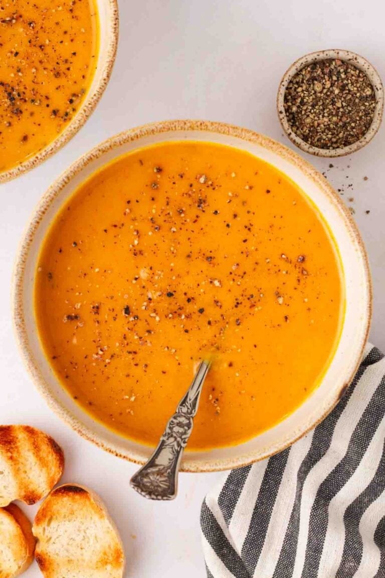 Butternut Squash Soup {Easy Recipe}