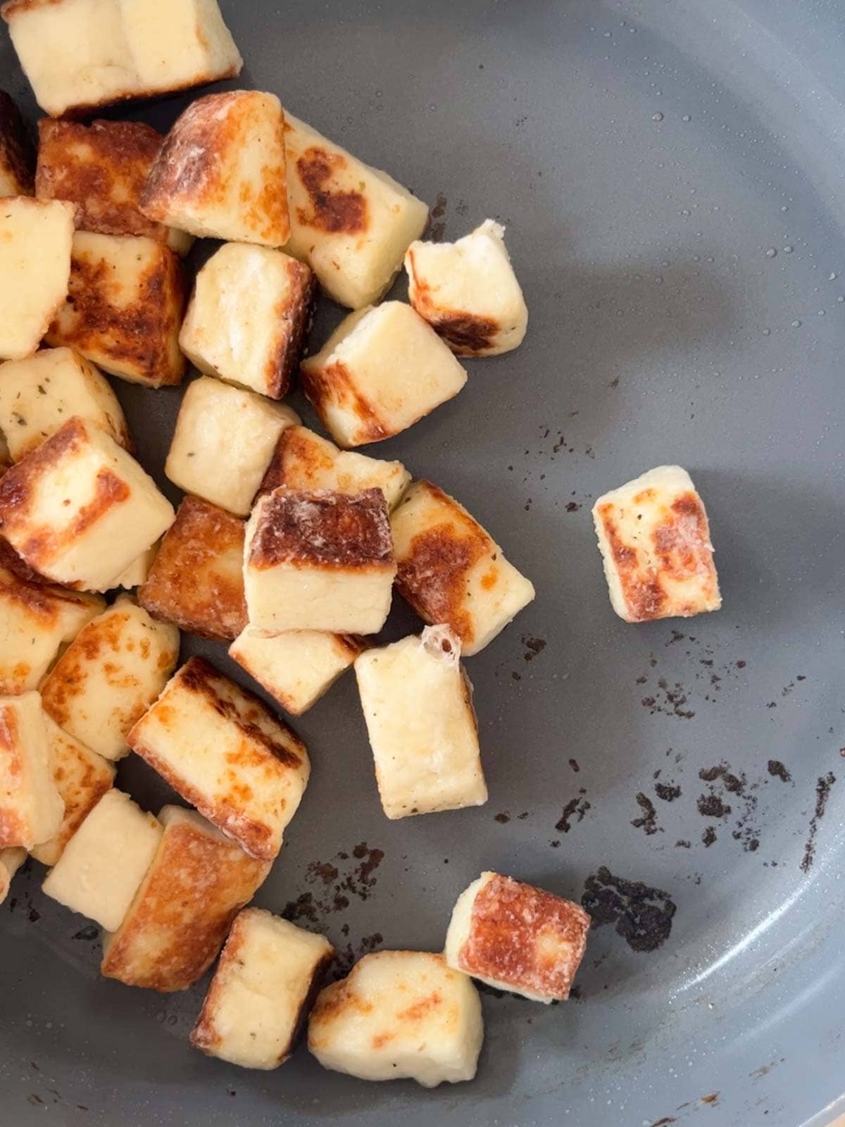 Halloumi Curry {30 Minute Meal}