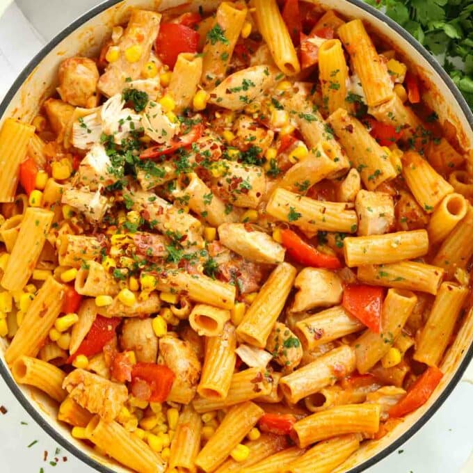 BBQ Chicken Pasta {One Pan Recipe}