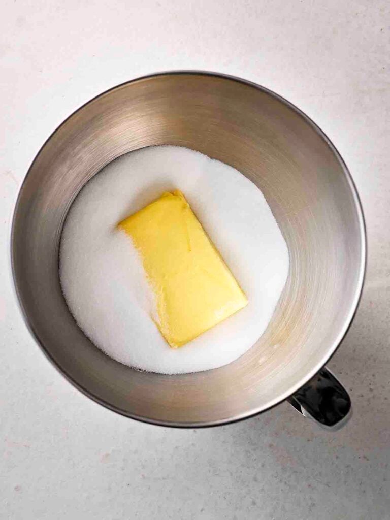 Classic Victoria Sponge Cake Recipe