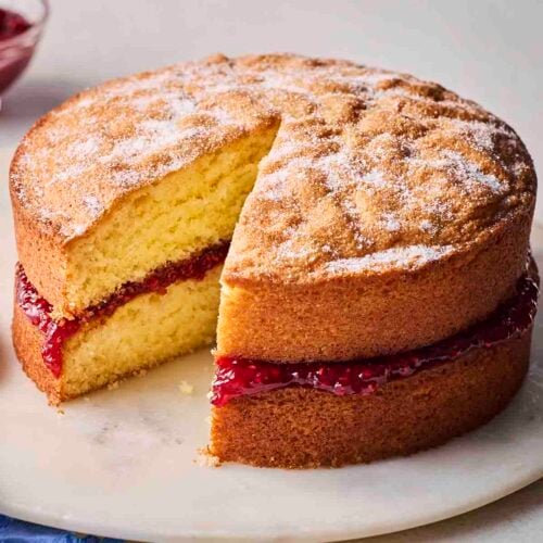 Classic Victoria Sponge Recipe