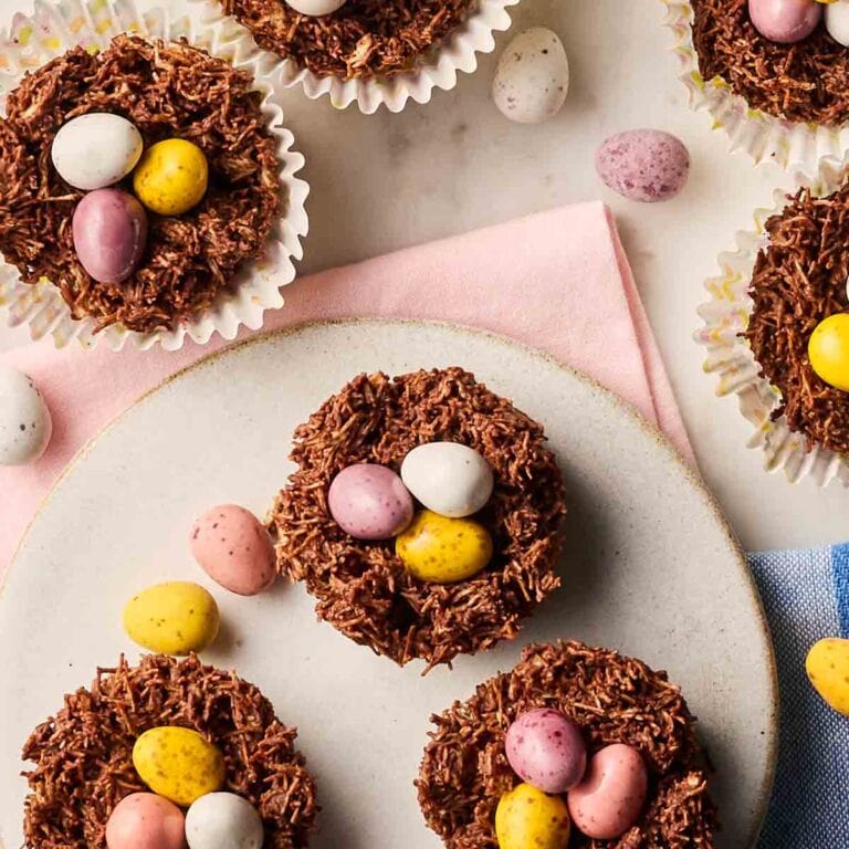 Easter Nests {Easy No Bake Recipe}